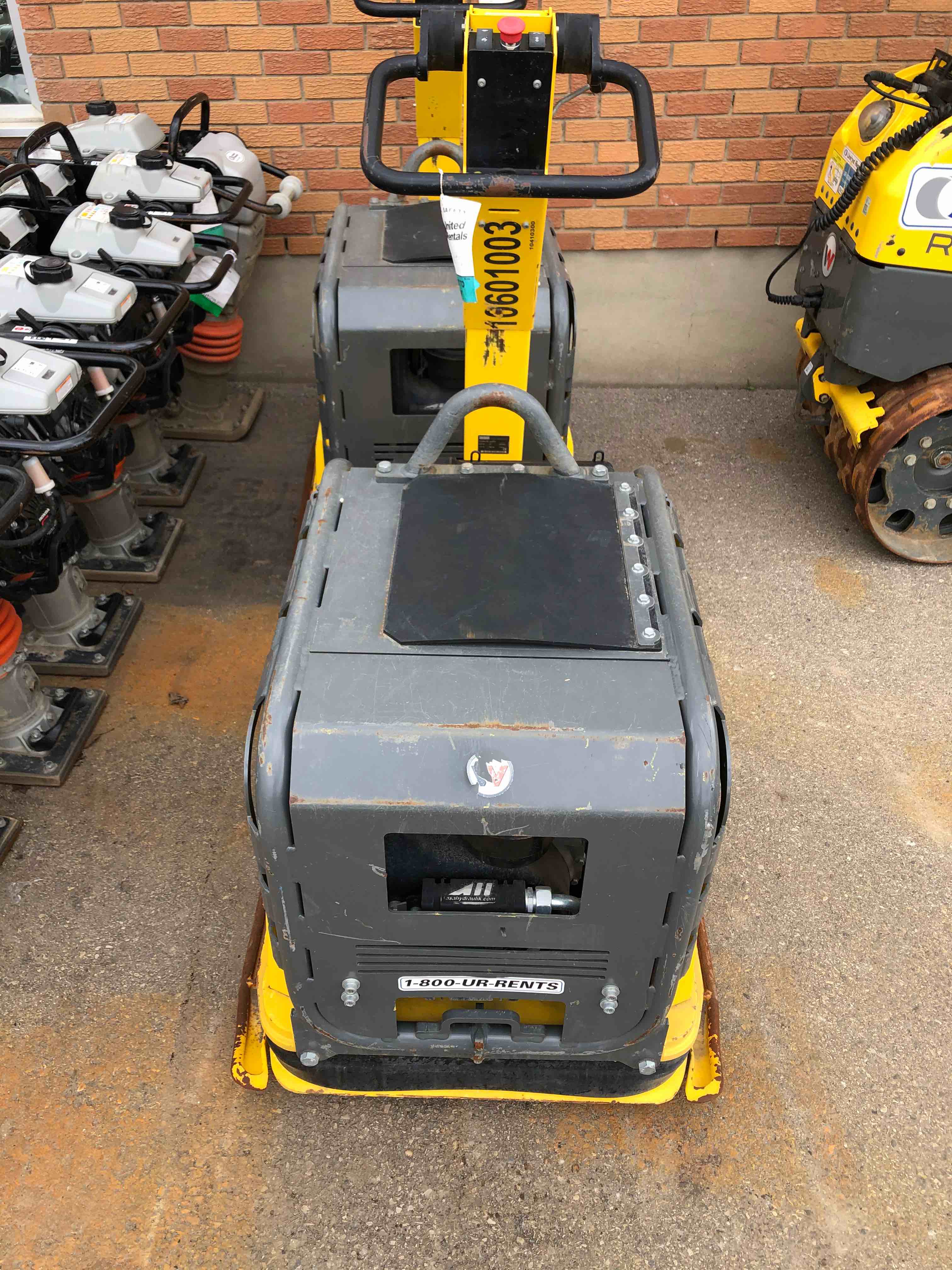Used 2017 Wacker Neuson DPU 100-70 Vibratory Plate Compactor For Sale ...