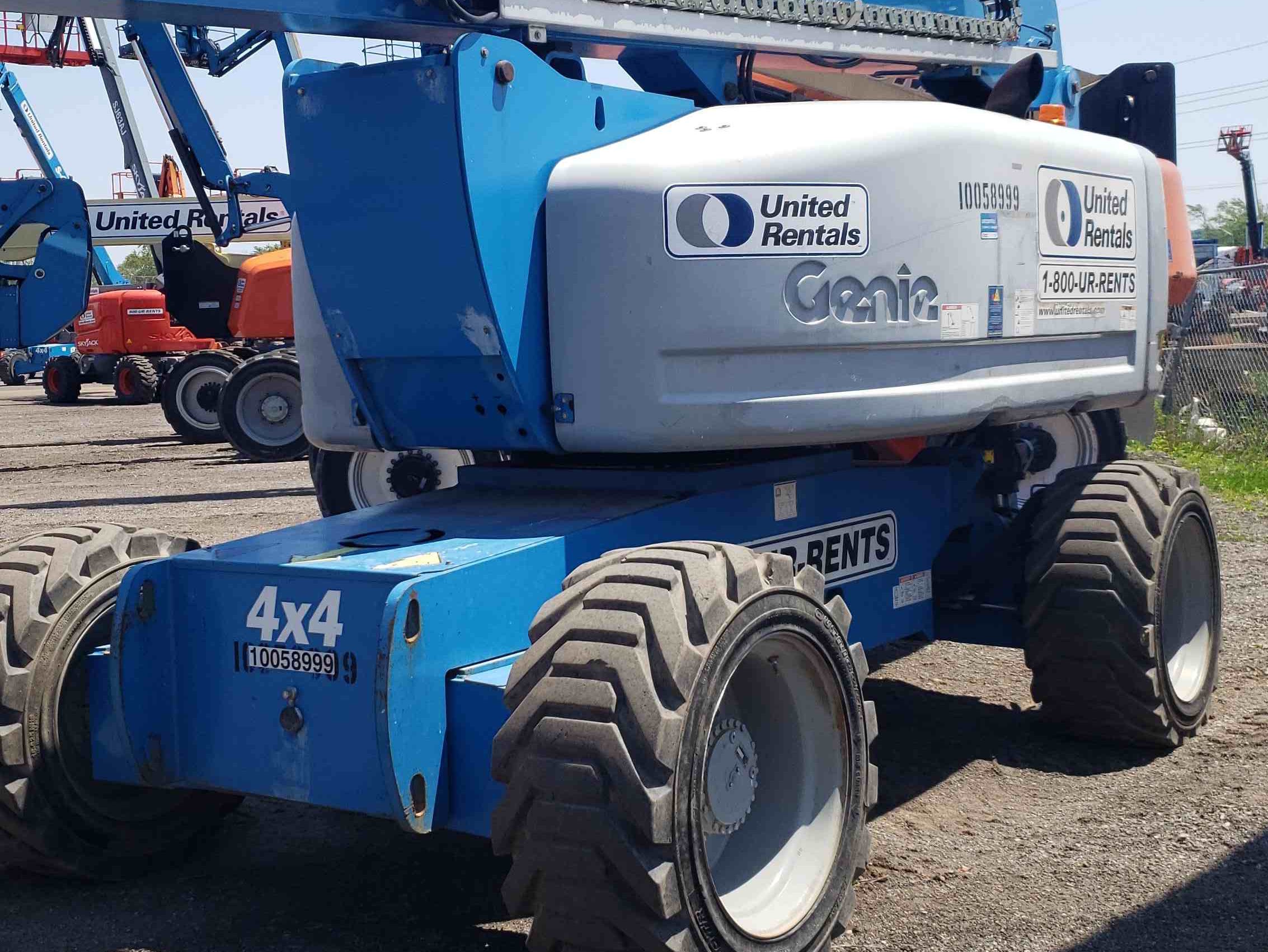 Used 2012 Genie Z-80/60 Articulating Boom Lift For Sale in Sarnia, ON ...