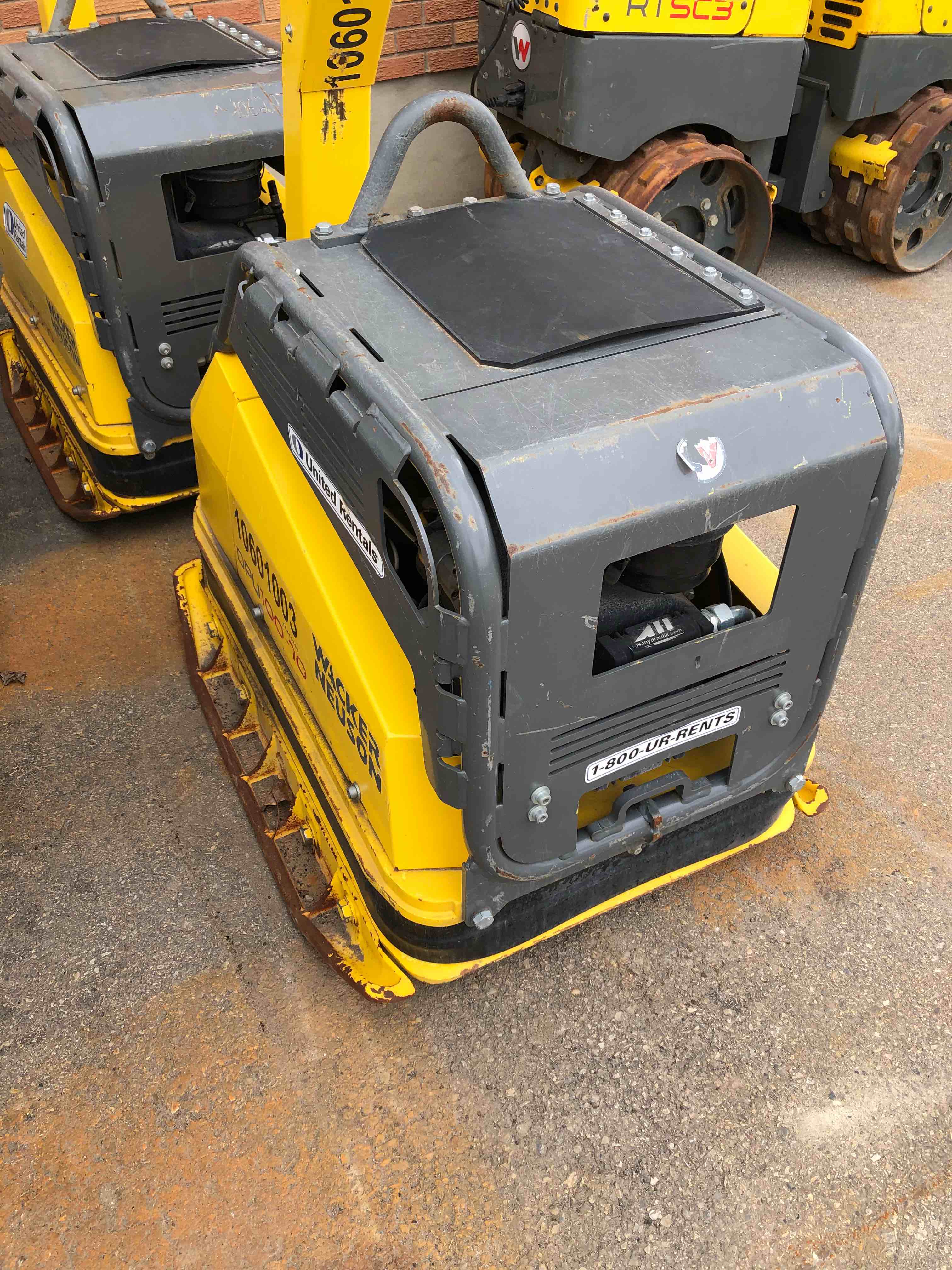 Used 2017 Wacker Neuson DPU 100-70 Vibratory Plate Compactor For Sale ...