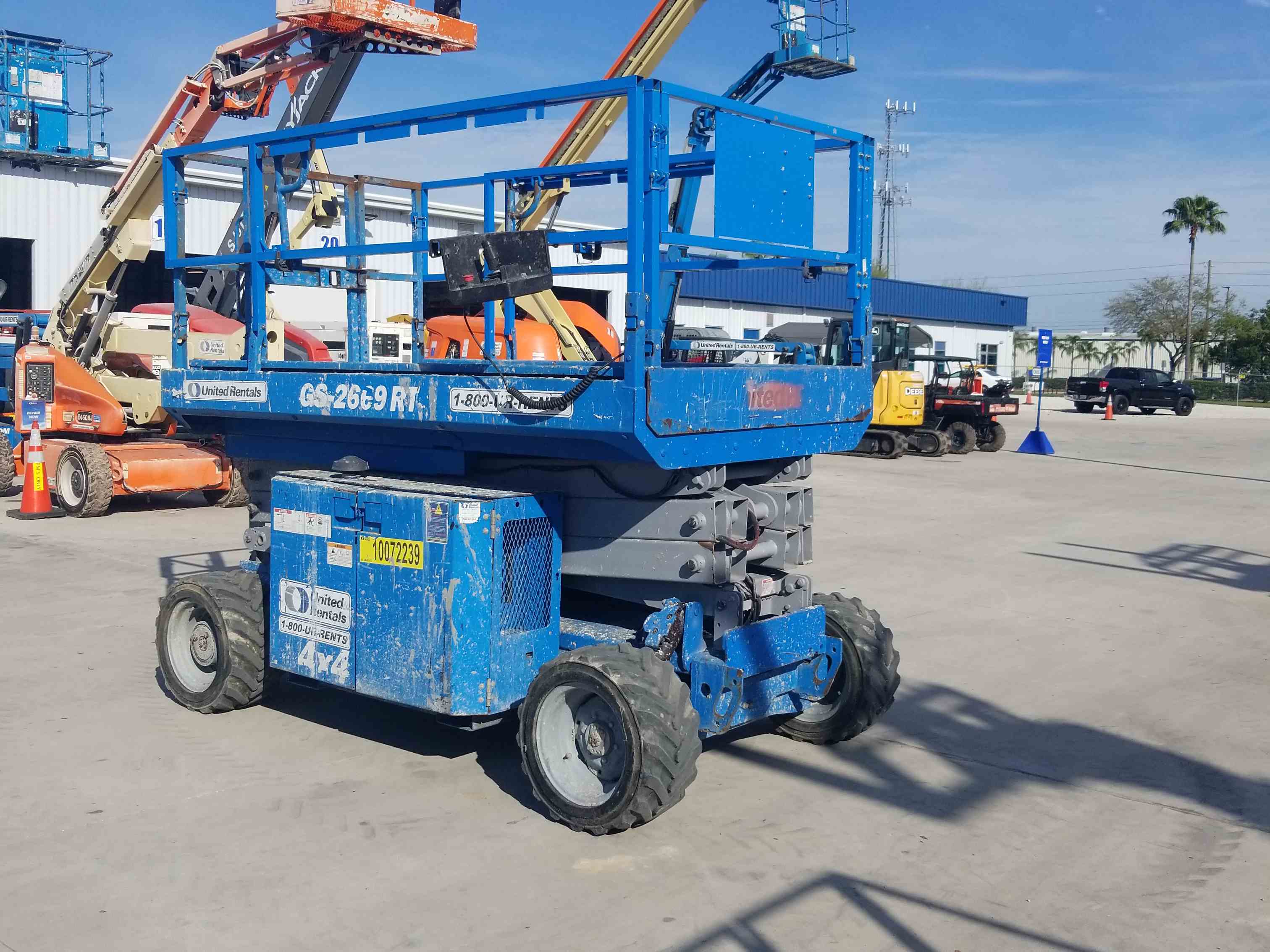 Used 2012 Genie GS-2669 RT Scissor Lift For Sale in Sanford, FL ...