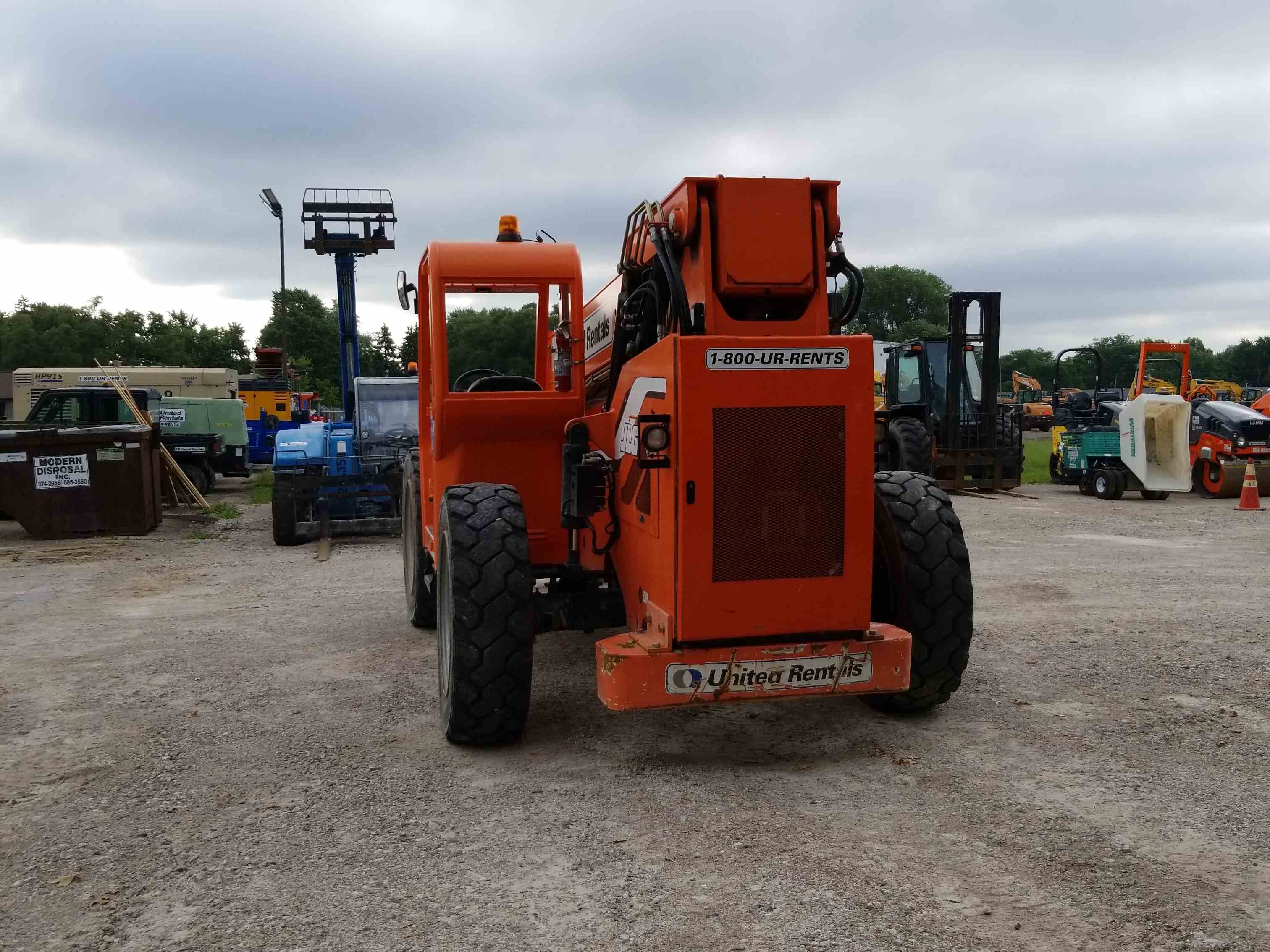 Used 2014 SKYTRAK 6042 Forklift For Sale in South Bend, IN | United Rentals