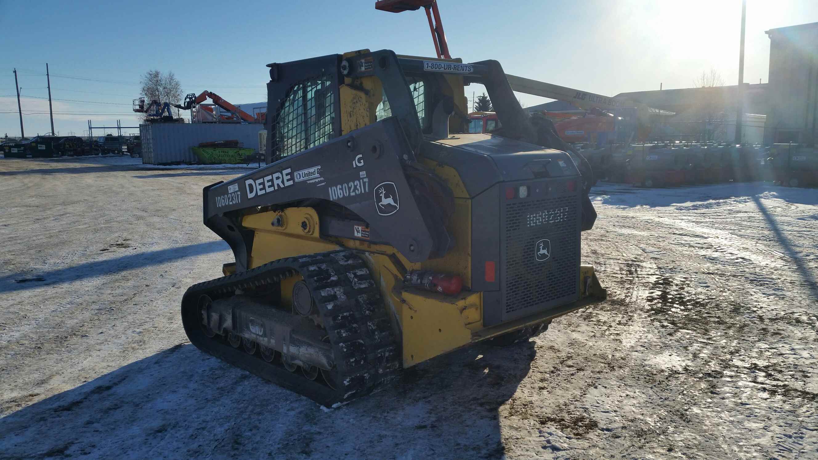 Used 2017 John Deere 331G For Sale in Fort McMurray, AB | United Rentals