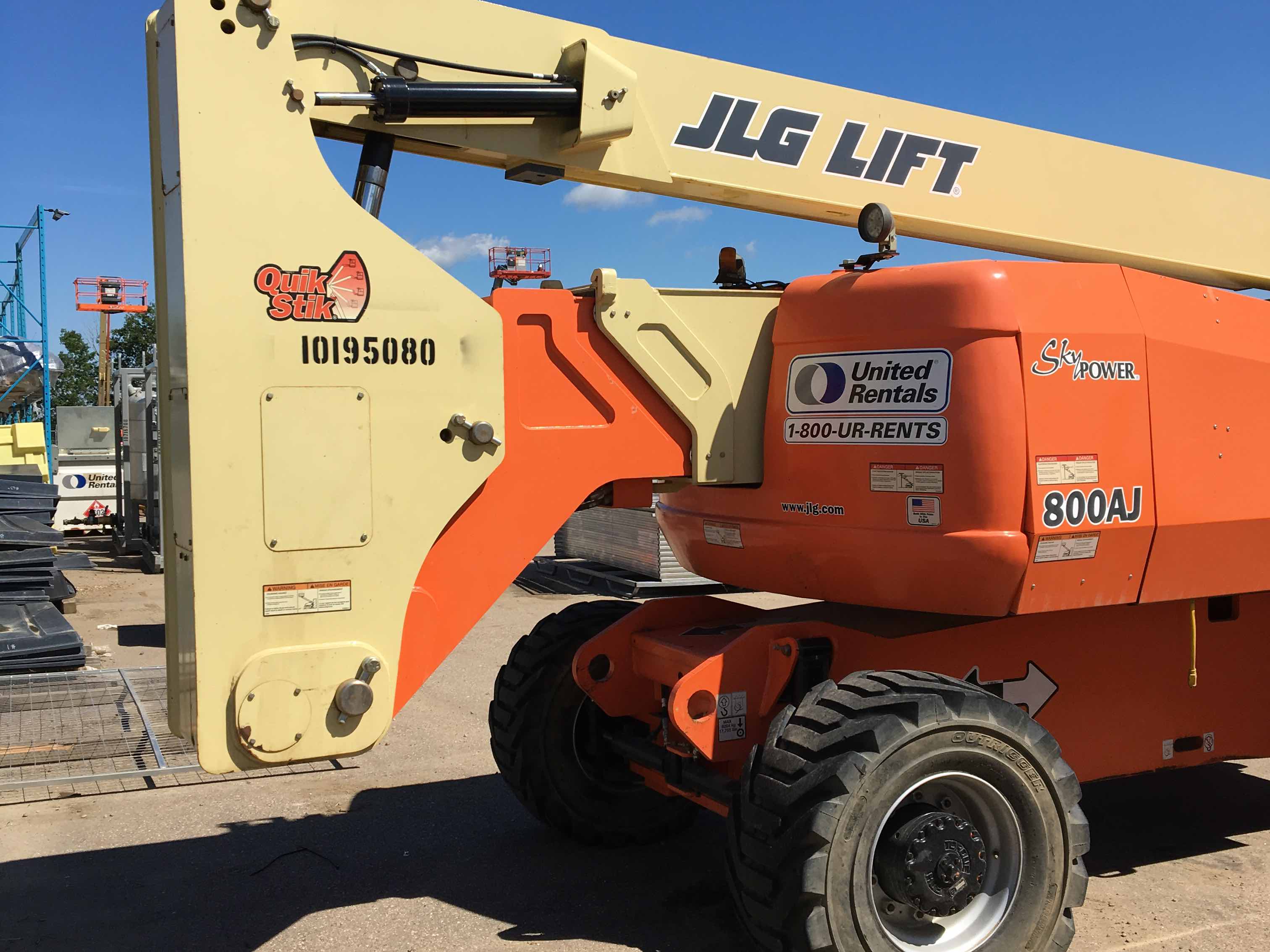 Used 2013 JLG 800AJ Articulating Boom Lift For Sale in Bonnyville, AB ...