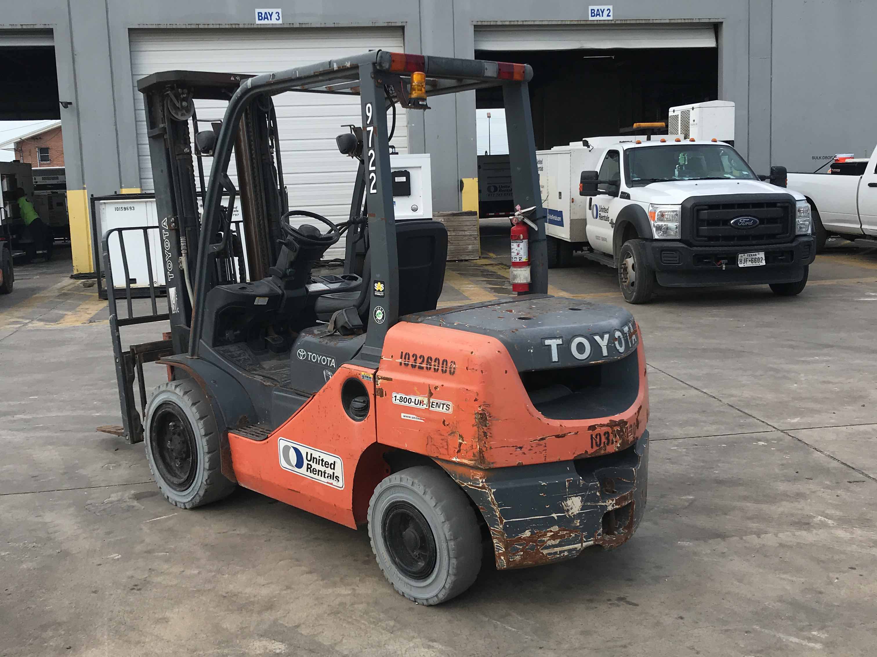Used 2014 Toyota 8FDU30 Forklift For Sale in Corp Christi, TX | United ...