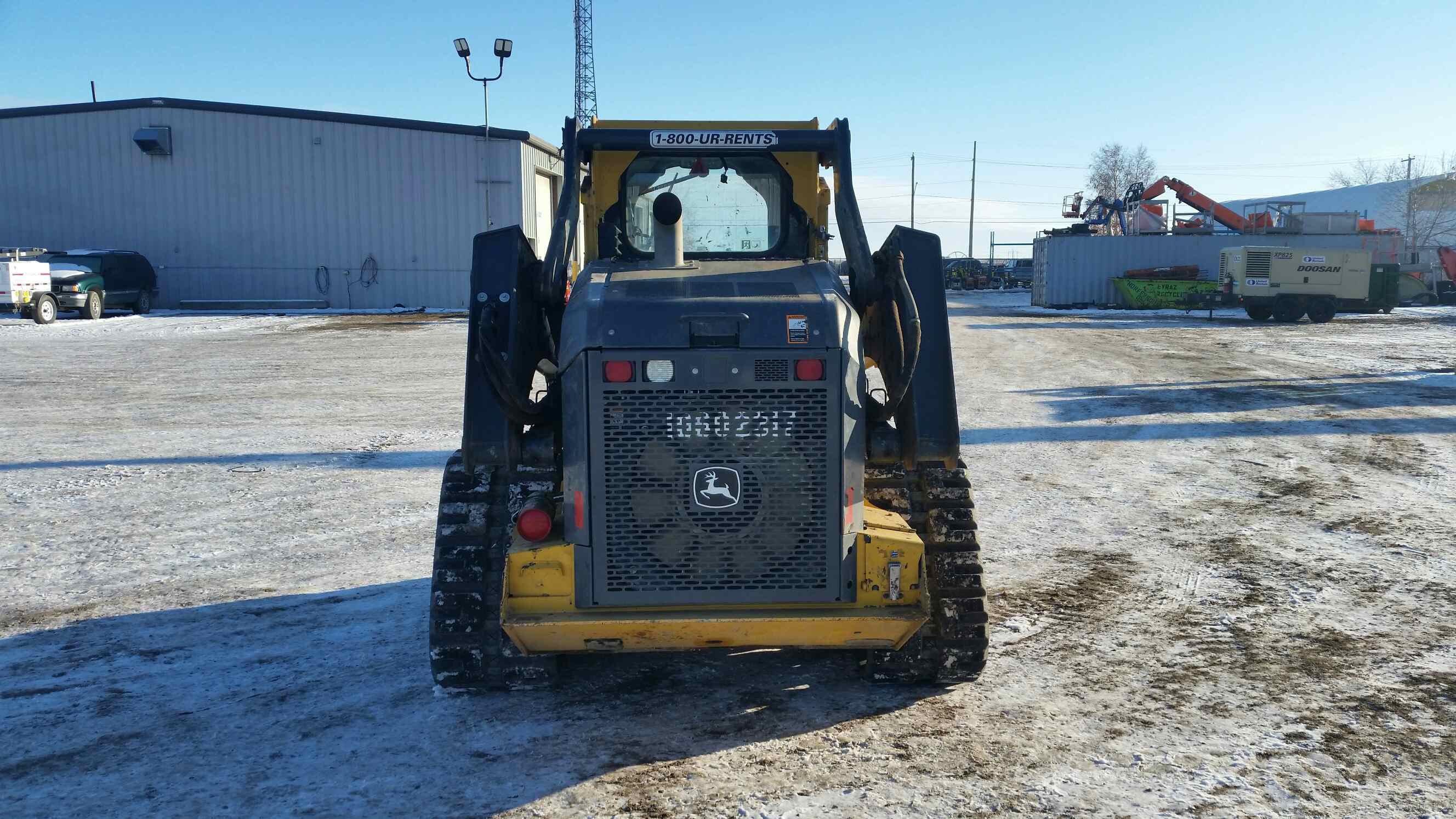 Used 2017 John Deere 331G For Sale in Fort McMurray, AB | United Rentals
