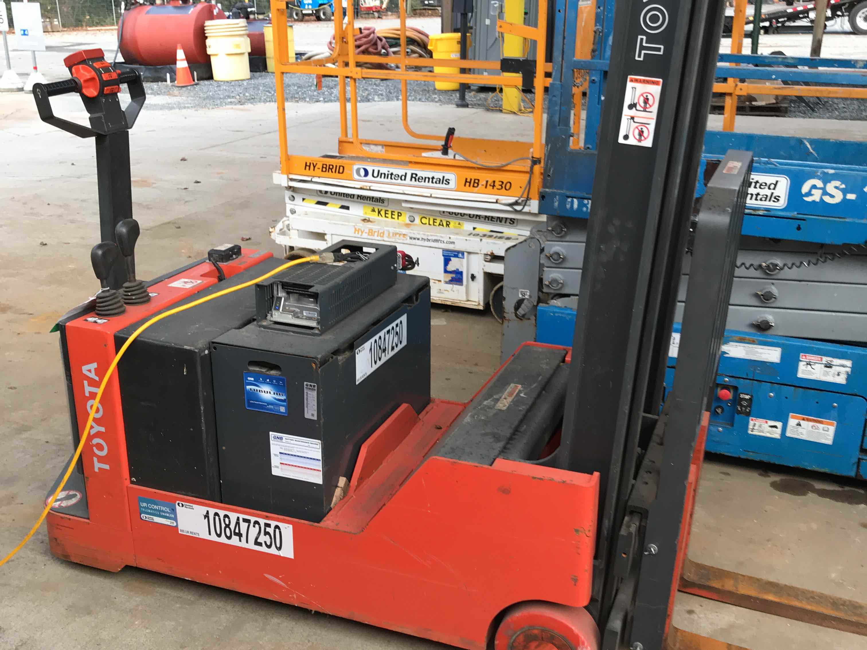 Used 2018 Toyota 6BWC20 Warehouse Forklift For Sale in Toney, AL ...