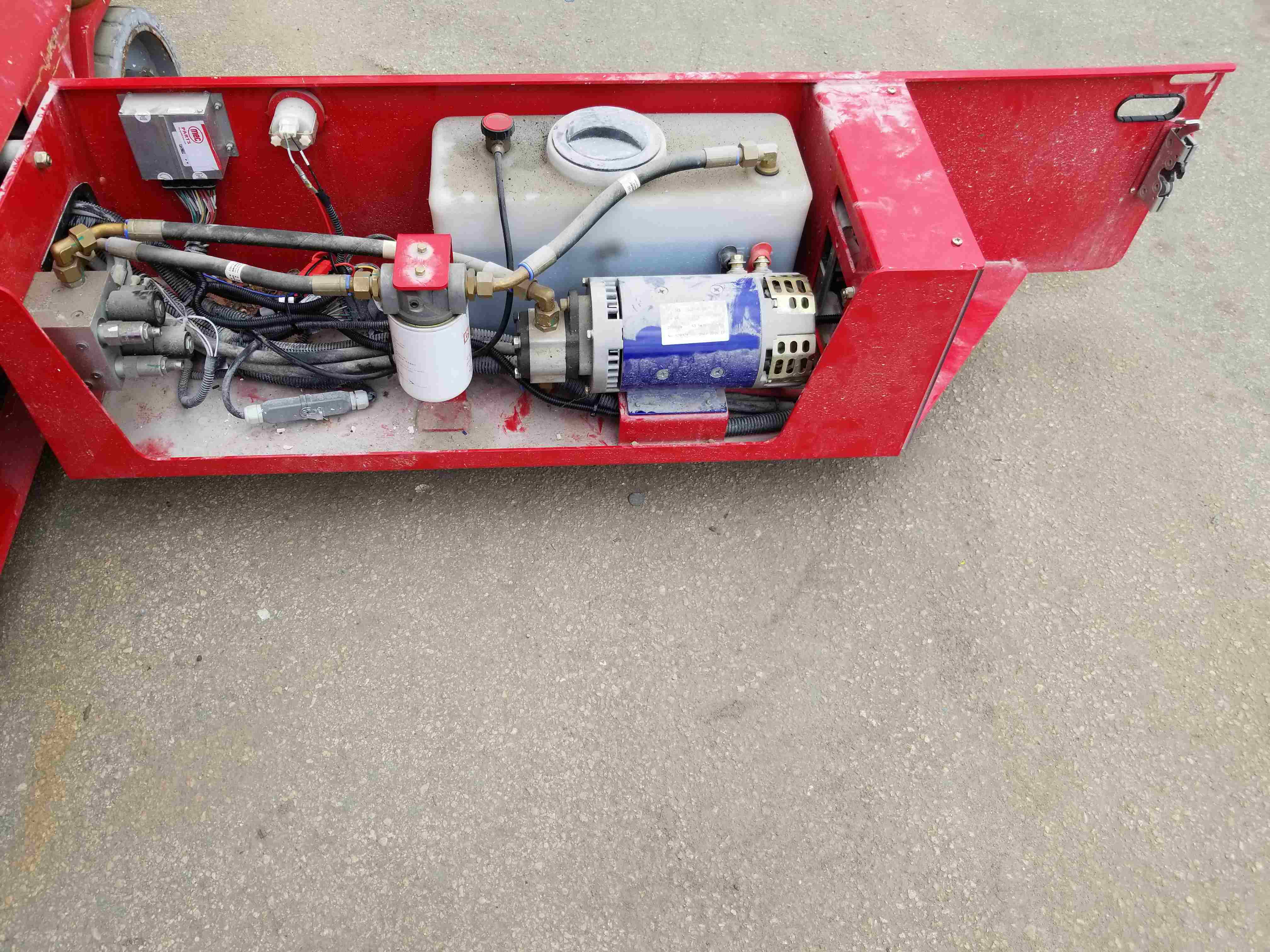 Used 2017 MEC 4555SE Scissor Lift For Sale in Lagrange, GA | United Rentals