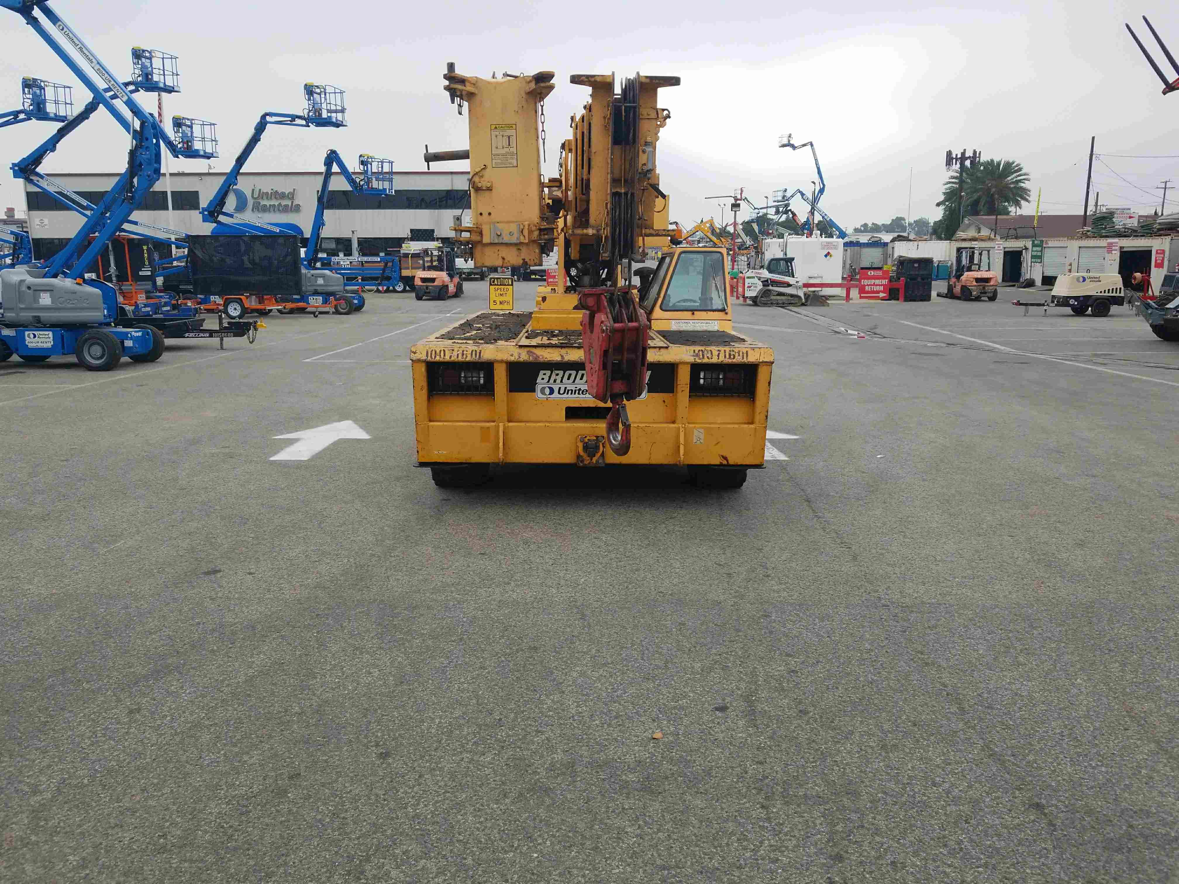 Used 2012 Broderson IC-200-3G For Sale in Torrance, CA | United Rentals