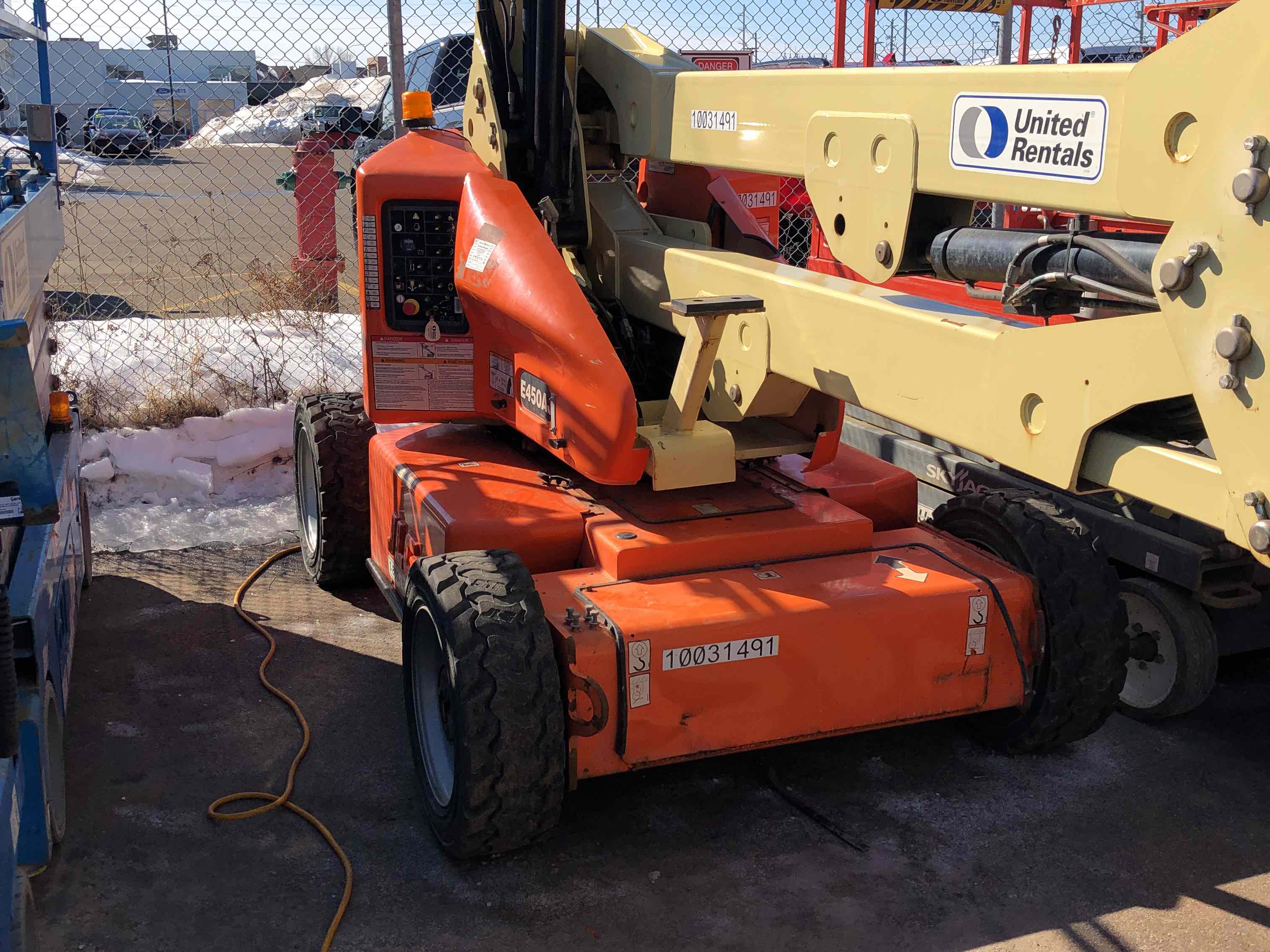 Used 2012 JLG E450AJ Articulating Boom Lift For Sale in Dartmouth, NS ...
