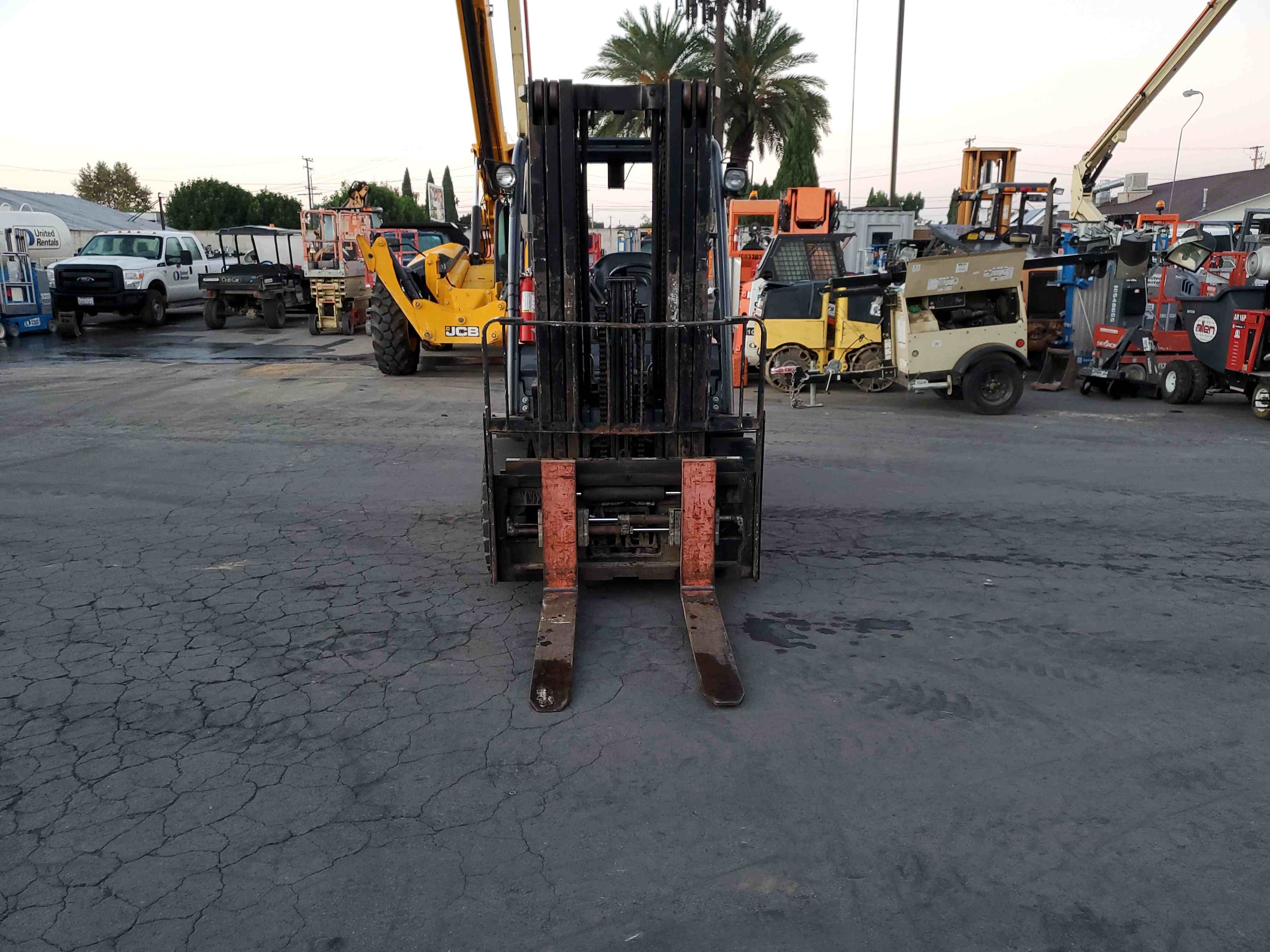 Used 2014 Toyota 8FD35U Warehouse Forklift For Sale in Torrance, CA ...
