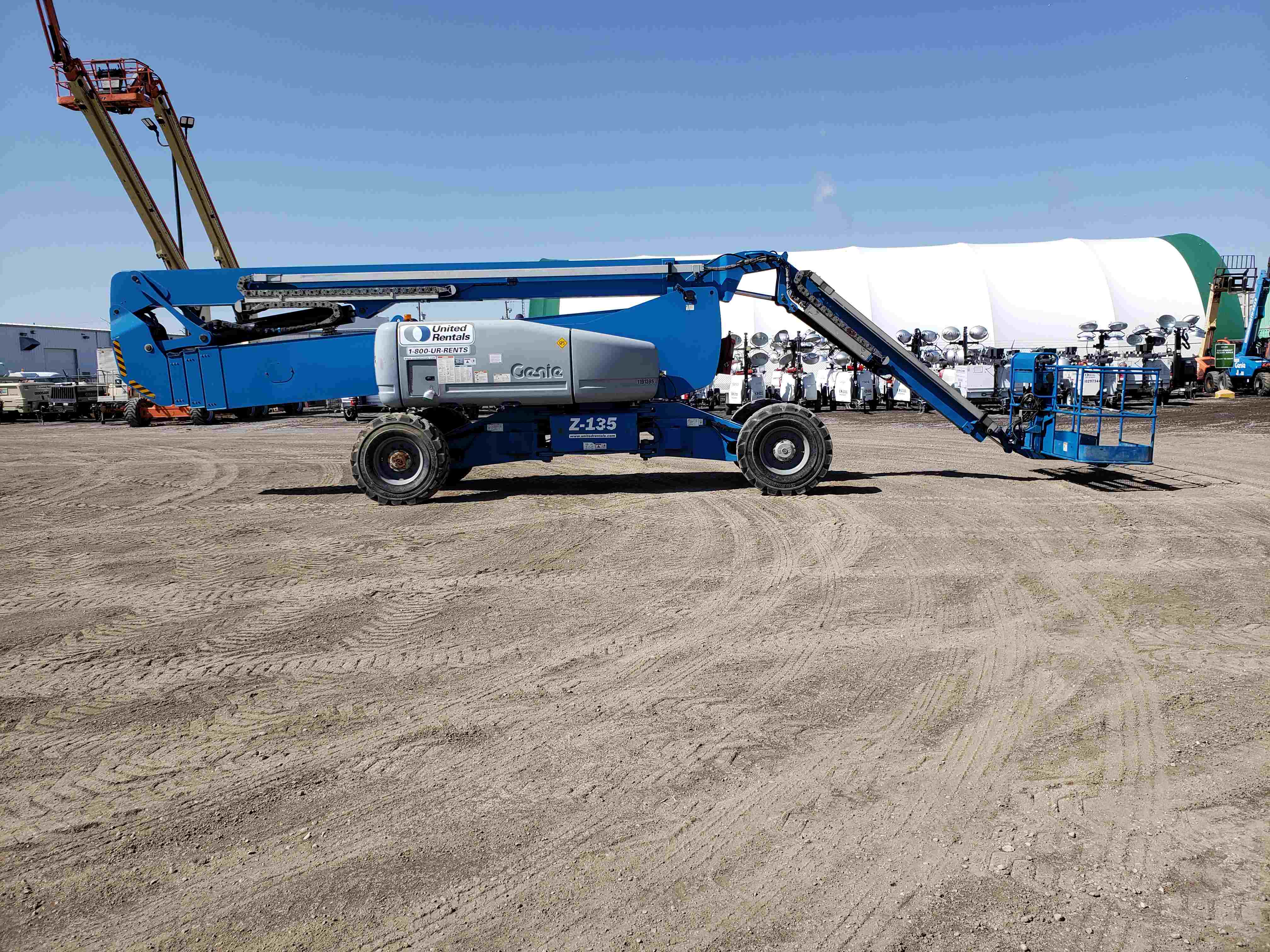Used 2011 Genie Z-135/70 Articulating Boom Lift For Sale in Regina, SK ...