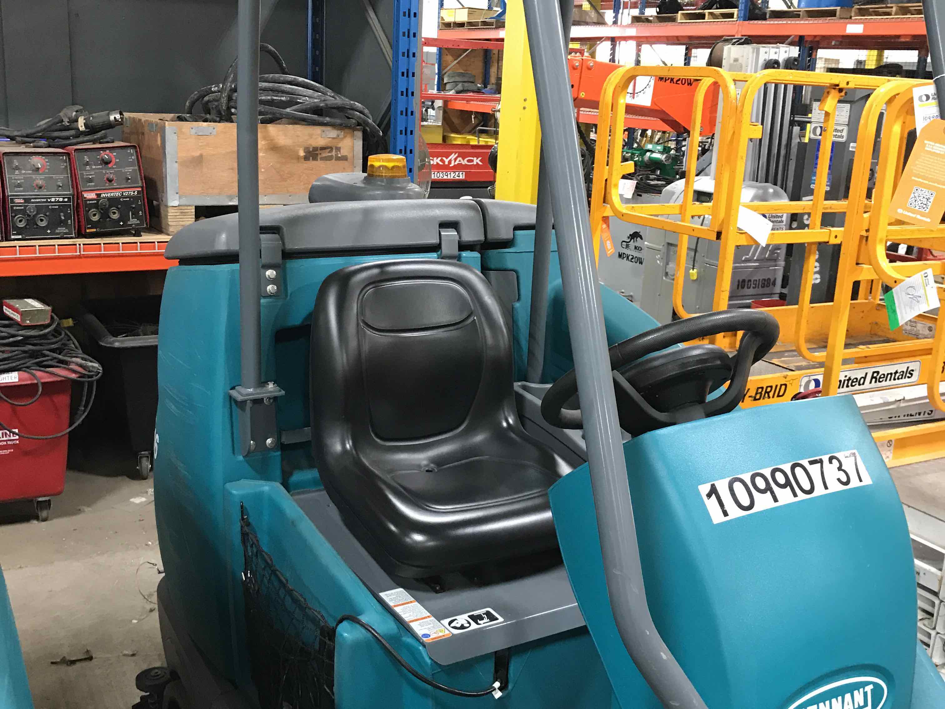 Used 2019 Tennant T-16 Sweeper For Sale in Windsor, ON | United Rentals