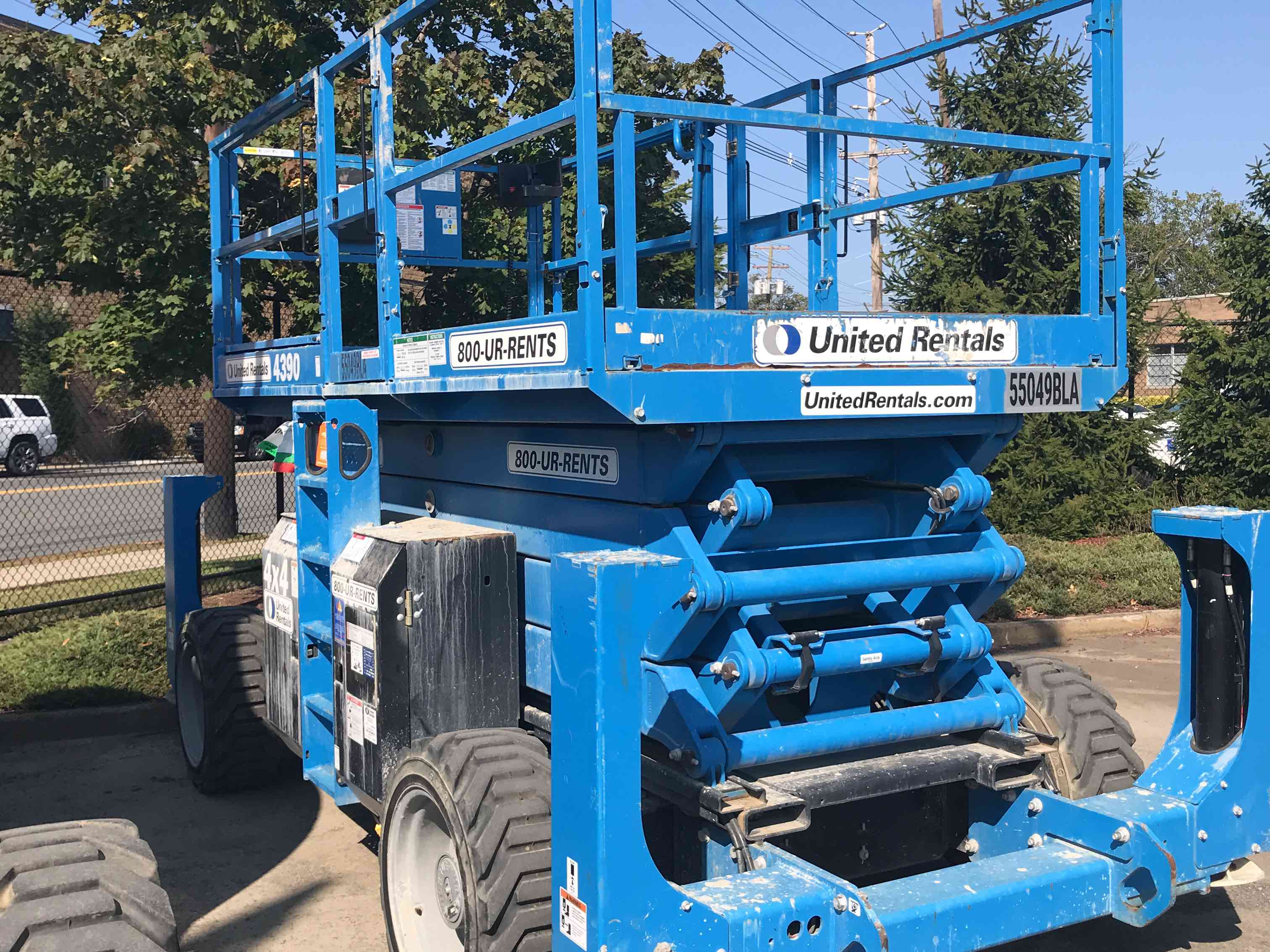 Used 2017 Genie GS-4390 RT Rough Terrain Scissor Lift For Sale in ...