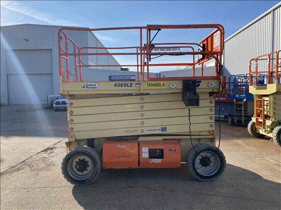 Used 2014 JLG 4069LE Scissor Lift For Sale in Cookeville, TN | United ...
