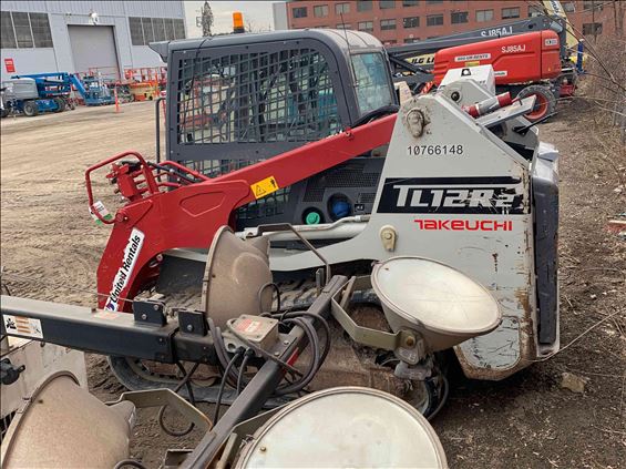 Used 2018 Takeuchi TL12R2-CR Track Loader For Sale in Carp, ON | United ...