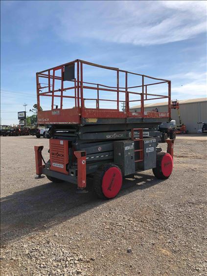 Used 2017 Skyjack SJ8841RT Rough Terrain Scissor Lift For Sale in ...